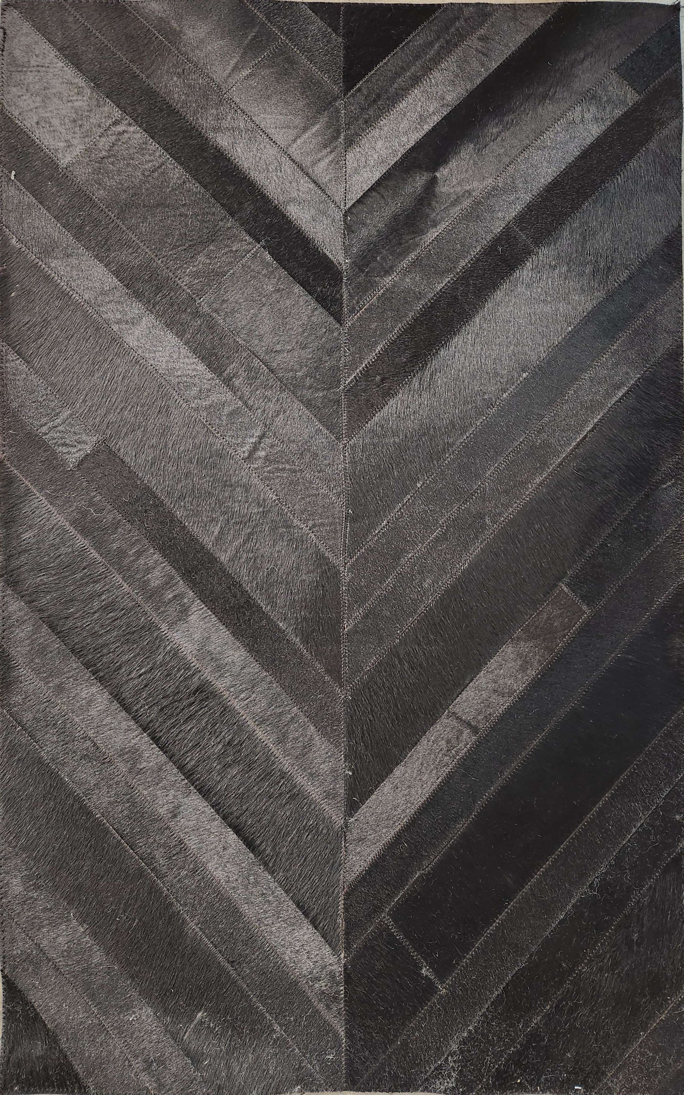 Chevron Black – Caravan Rug